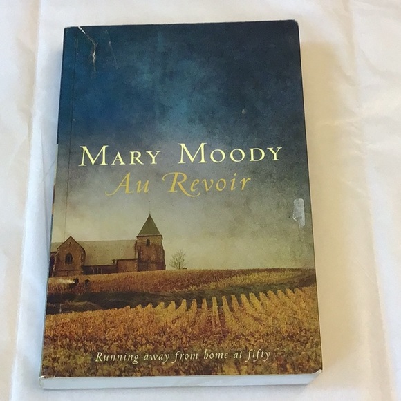 Mary Moody Author Journalist | Accents | 5lbs Copy Mary Moody Au Revoir Novel | Poshmark